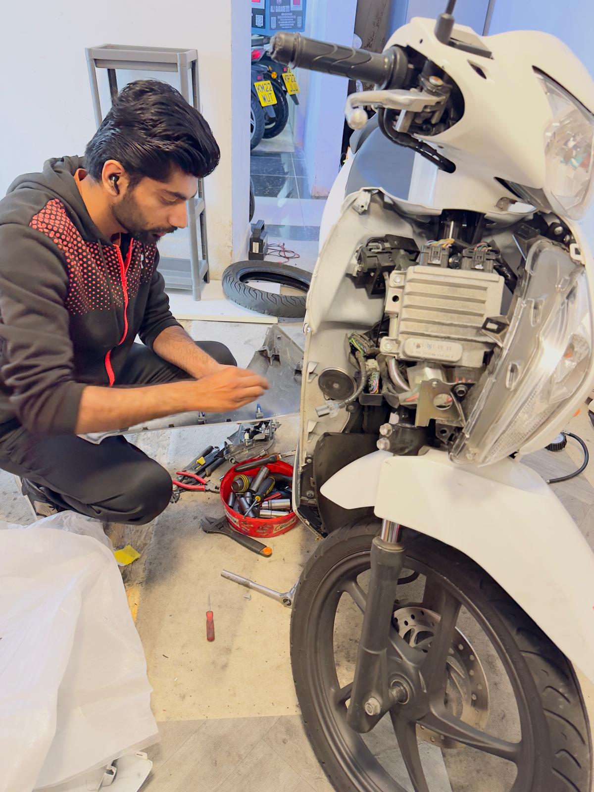 JS Motor Bikes – Ride to Inspire